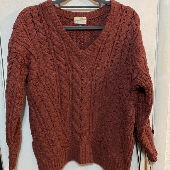 Universal Thread | Sweaters | Universal Thread Cable Sweater | Poshmark
